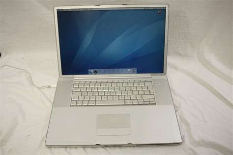 Apple Powerbook G4 17 Inch 1 5ghz Powerpc G4 Cpu 1gb Ram 80gb Hd Imac Macos Leopard