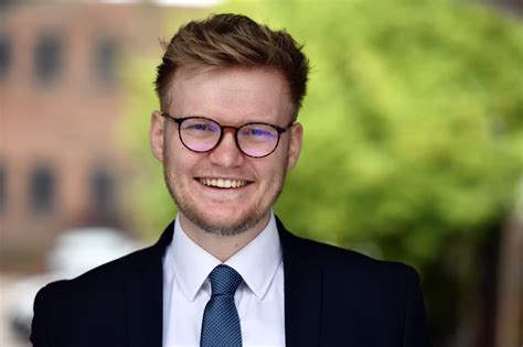 Ben Siddons Financial Advisor — Amber River