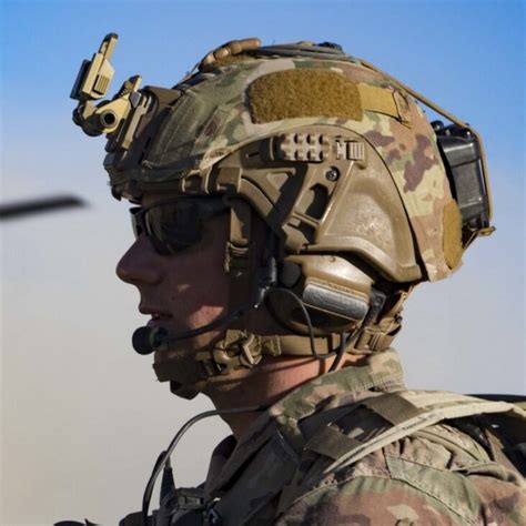 T047 Ihps Helmet Rails Aws Inc