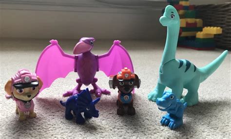 Paw Patrol Dinosaur Dino Rescue Dinosaurs Pups Figures Bundle £9 00
