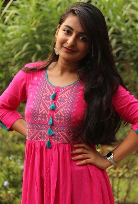 Indian Collage Beautiful Girl