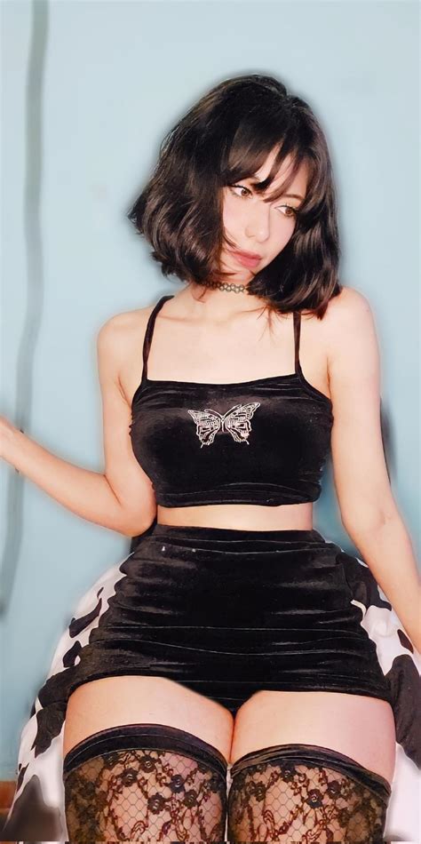 Lilywaifu Lilywaflecito Lilywaffle Lilylovesyouu Nude Leaks Onlyfans Photo 1 Thefappening