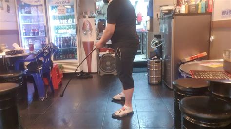 아무곳에서나 골프스윙힘빼기 운동법 뚱땡이골프초보 상체발달형 Youtube