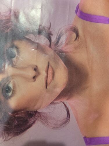 Original Adrienne Barbeau 1978 Pinup Poster 23x35 3594 Still Growing