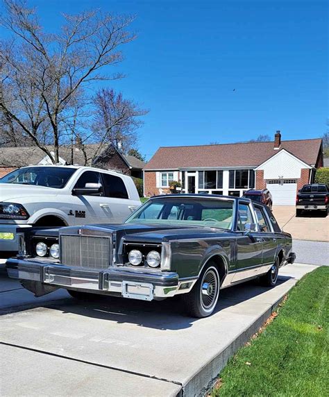 1982 Lincoln Lincoln Continental Mark Vii