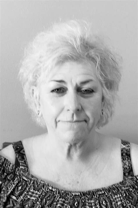 Suzanne Hayess Instagram Twitter And Facebook On Idcrawl