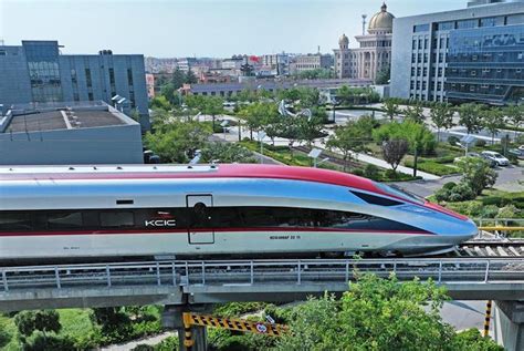 China Unveils Faster Light Based Quantum Computer