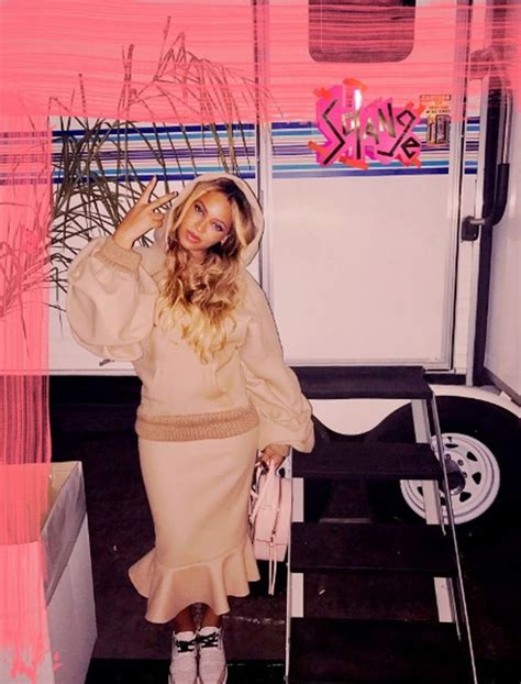 Beyoncé Looks Flawless At First Major Post Twins Outing Beyonce Style Beyonce Queen Fashion