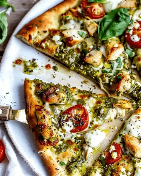 Chicken Pesto Flatbread