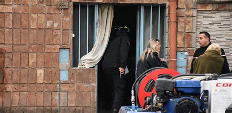 Un Muerto Por El Incendio Provocado Por Una Estufa Y Otros Cuatro Por