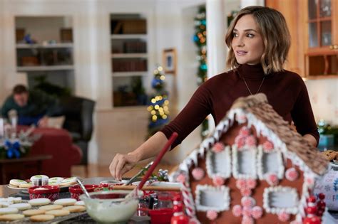 Rachael Leigh Cook Had Resistance To Working With Hallmark