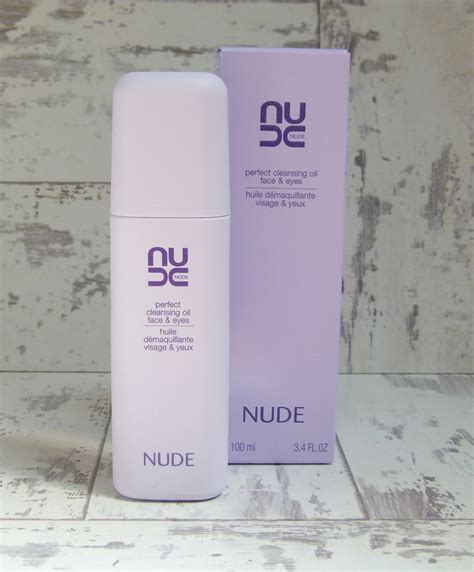 1001 Pasji Nude Skincare Perfect Cleansing Oil Face And Eyes