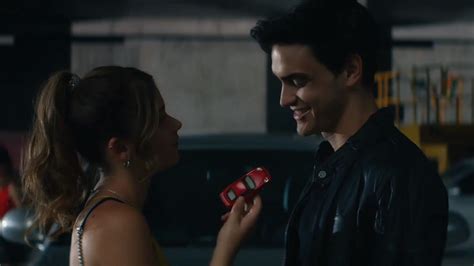 Noah And Nick Chicos Apuestos Parejas De Películas Culpa