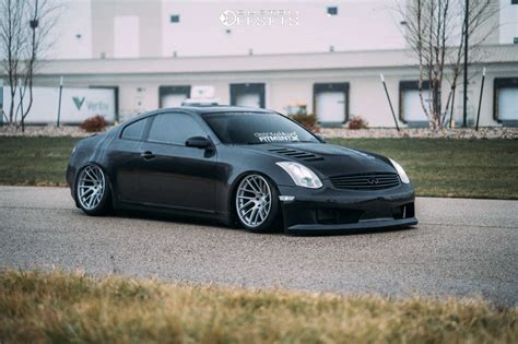 Custom Silver G35
