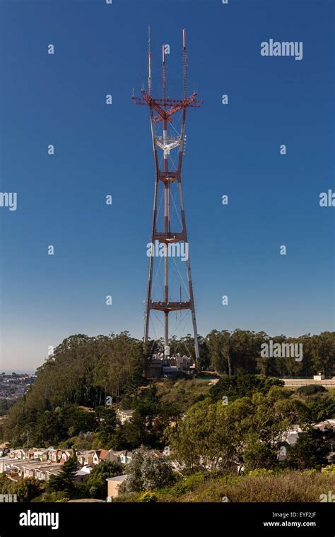 Sutro Tower A Three Pronged Tv And Radio Antenna Tower On Top Of A Hill At Twin Peaks San
