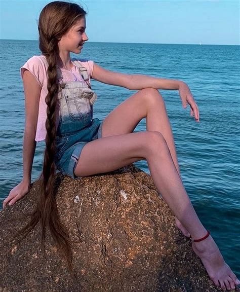 Bellezas Femeninas Dana Taranova