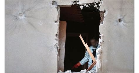 Откриха тялото на трети предполагаем терорист в Сен Дени