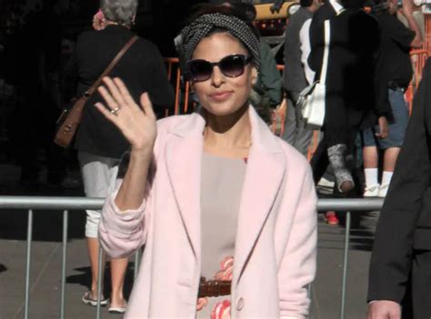 Photos Eva Mendes Promo Stylée Pour Le Lancement De Sa Ligne