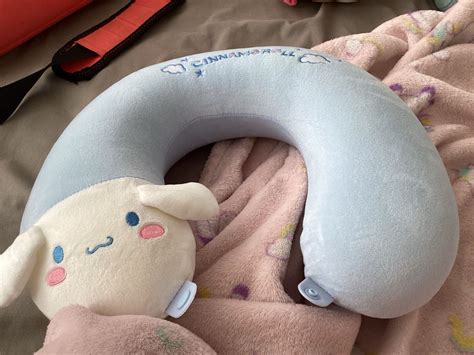 Hello Kitty Neck Pillow For Travel