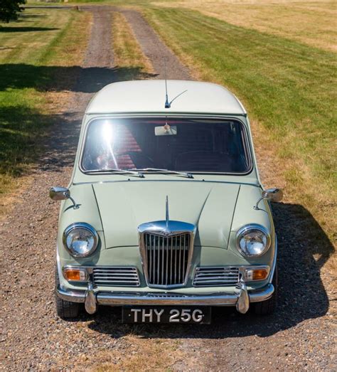 The Quirky Riley Elf The Other Classic Mini