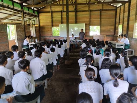 ဒေးဒရဲမြို့၌ လူငယ်ရေးရာ အသိပညာပေးဟောပြောပွဲနှင့် အားကစားပစ္စည်းမ