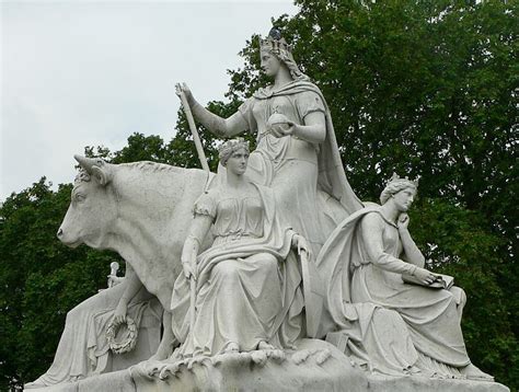 Patrick Macdowell Online