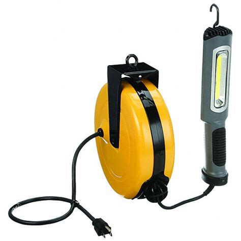30 Ft Cord Lg 18 Awg Extension Cord Reel With Hand Lamp 436h01