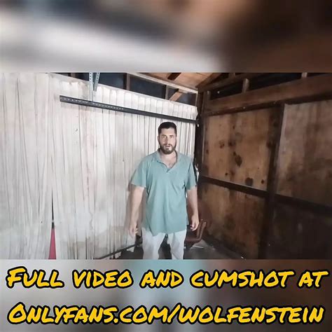 Culturista Caliente Trabajando Y Masturbándose En El Garaje Gran