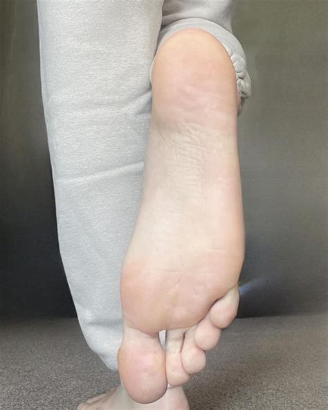 Asianfeet2