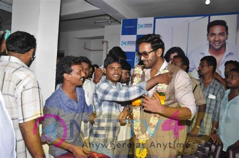 Vishnu Manchu Tanuku Springboard Beauteous Pics 221463 Movie Press