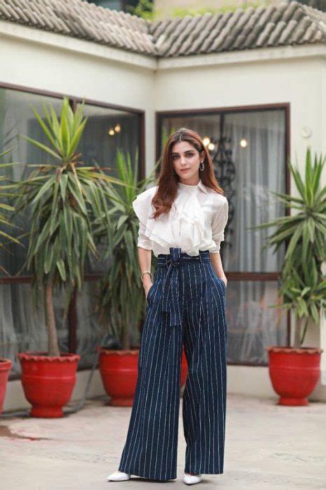 Guía De Estilo 2026 Ideas Para Combinar Una Blusa Blanca Muy Trendy