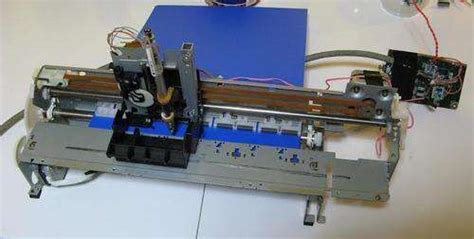 Junk Arduino Svg Plotter Ee Times Arduino Diy Cnc Router Diy Cnc