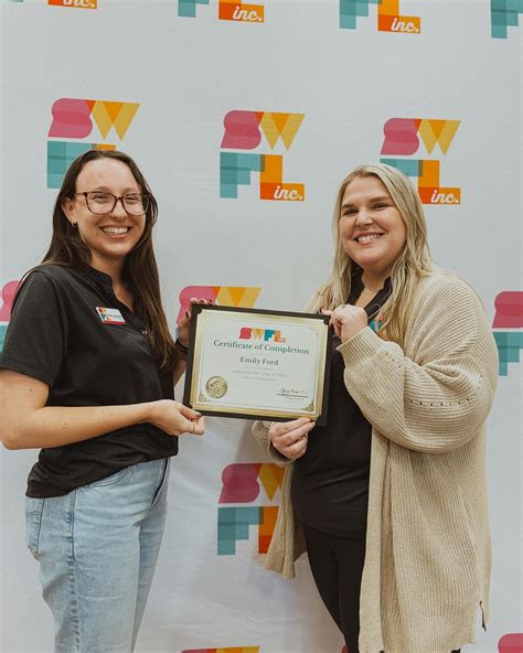 Emily Joyce Emilyjoyce • Instagram Photos And Videos