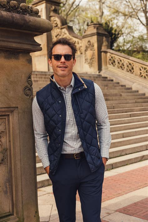 Navy Solid Belmont Vest Mizzenmain
