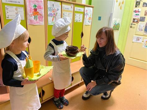 Starptautiskā Putras Diena Template