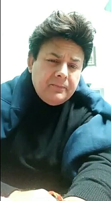 Hindi Actor Jeevan Vadhera Biography News Photos Videos Nettv4u