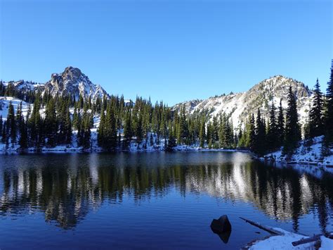 Hiking Tahoma Crystal Lakes And Sourdough Gap