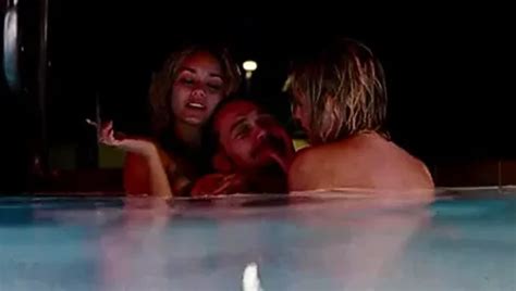 Carolina Ardohain Sex In Swimming Pool On Scandalplanet Com Xhamster