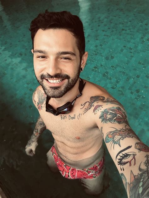 Tw Pornstars Igor Lucios Twitter Swimming 🍉💦🥰 6 36 Pm 13 Mar 2023
