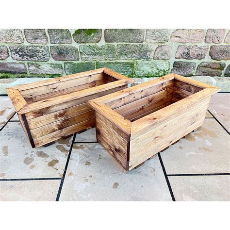 Charles Taylor Large Trough 2 Pack Wilko