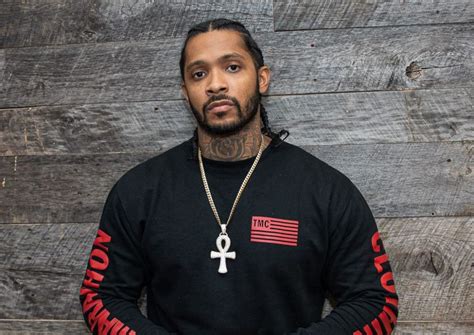 Ryan Henry Posted This Shirtless Photo And Fans Went Crazy