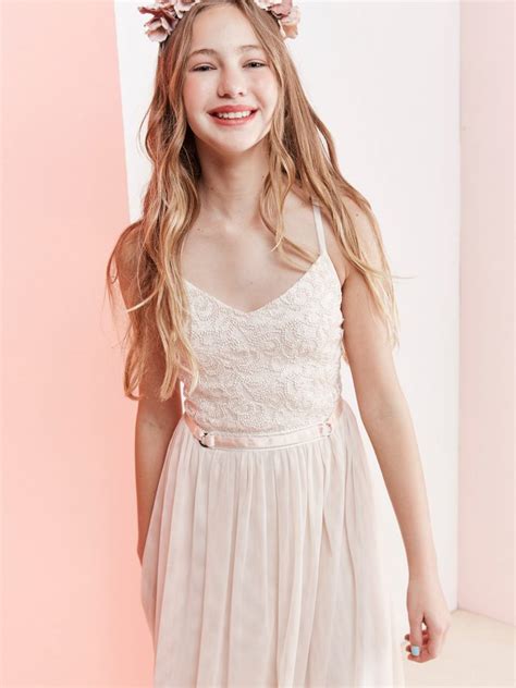 שמלות בת מצווה צפו בקטלוג שמלות מעוצבות לבת מצווה סטודיו נועה