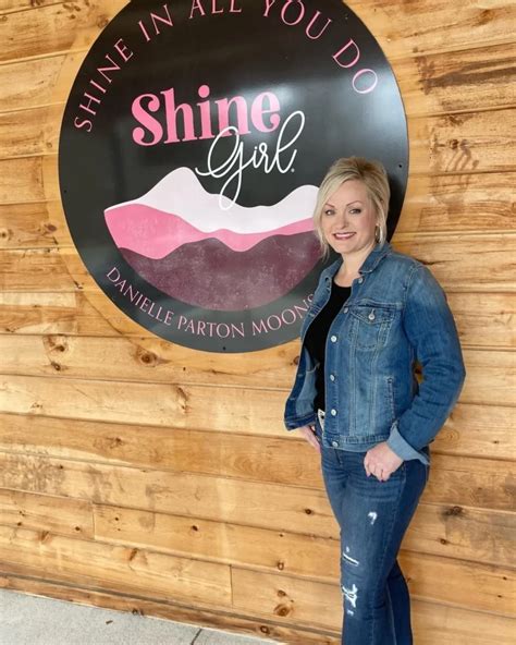 Danielle Parton 15 Stunning Facts About Her Age Height Relationships