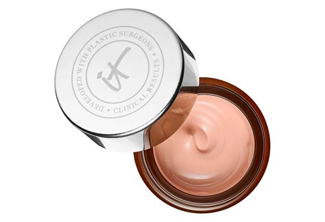 Stassi Schroeder Has Psoriasis These Are The Products She Swears By