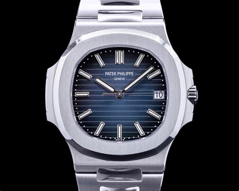 Patek Philippe Jumbo Nautilus 5711 Blue Dial Ss Unworn 2020 57111a 001