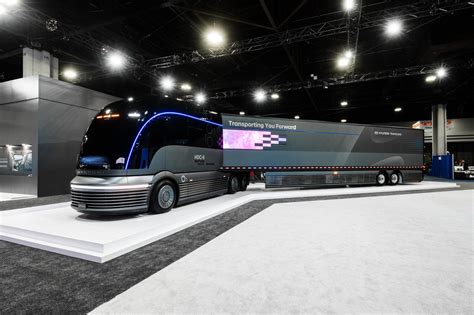 Hyundai Reveals Hydrogen Powered Heavy Duty Commercial Truck And Trailer