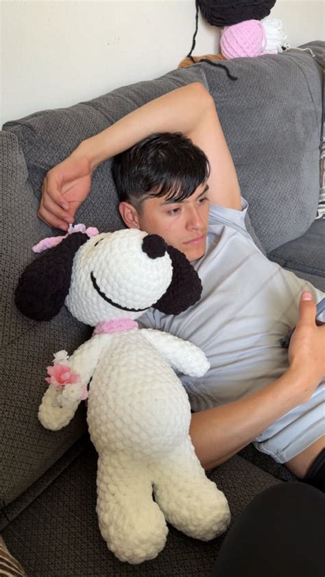 Jumbo Flower Snoopy Crochet Kuma