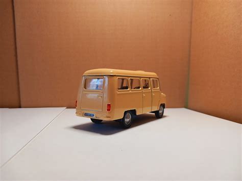 Bus Models — Photo — Busphoto