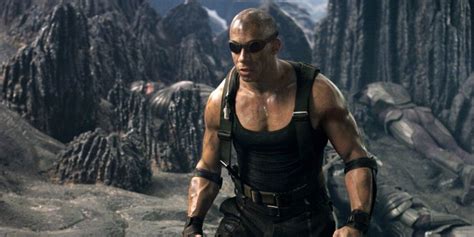 What Happens Between Chronicles Of Riddick And Pitch Black