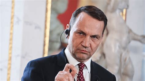 Атака дронів на Польщу була спланована РФ — Сікорський Новини Live